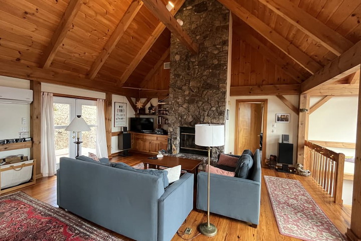 Spectacular Mountain Home Perfect For Multiple Families! Just Added Deck Firepit - Virginia
