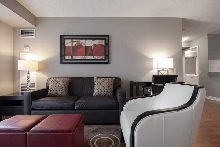 1 Bedroom/1 Bathroom Suite - Brampton
