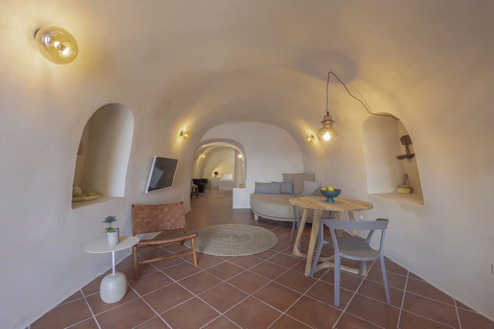 Ameli Oia Cave House - Oia