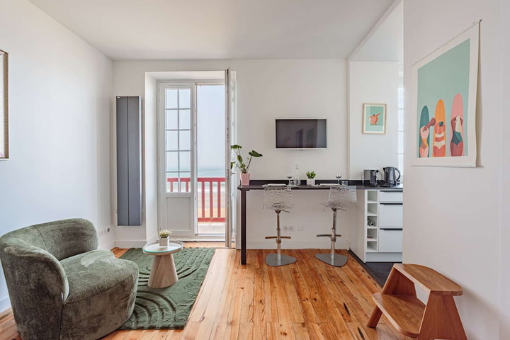 Studio Neuf à 2 Pas De La Grande Plage Avec Parking - Biarritz