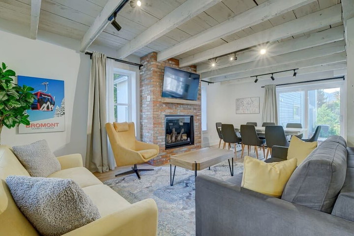 Completely Renovated Ancestral Home - Granby