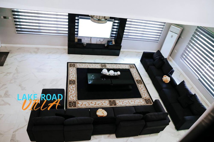 Lake Road Villa W/solar Power & Starlink Internet - Kumasi