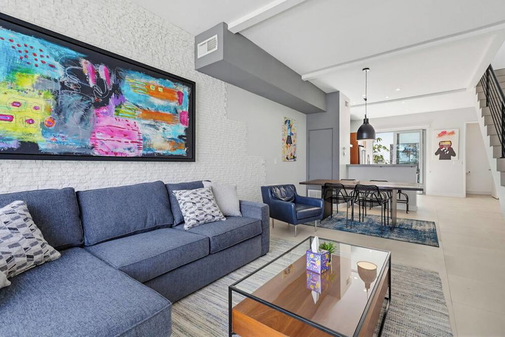 Modern Urban Row Home * 2 Blocks To San Diego Bay * A/c - Coronado Island, CA