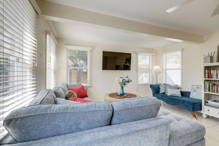 3 Mi To Jensen Beach: Pet-friendly Getaway W/ Yard - Stuart, FL