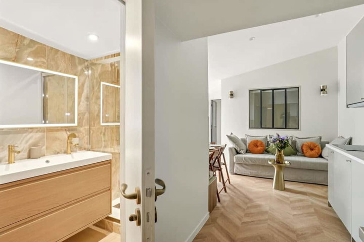 Lavie Maison : Terrace & Ac - Le Vésinet