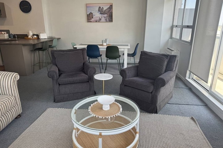 Chic 2 Bedroom Apartment In Art Deco Napier - New Zealand
