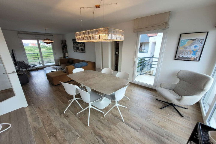 Magnifique Duplex Contemporain 3 Chambres - Terrasse - Parking - Wifi (6 Couchages) - Plage d'Ambleteuse