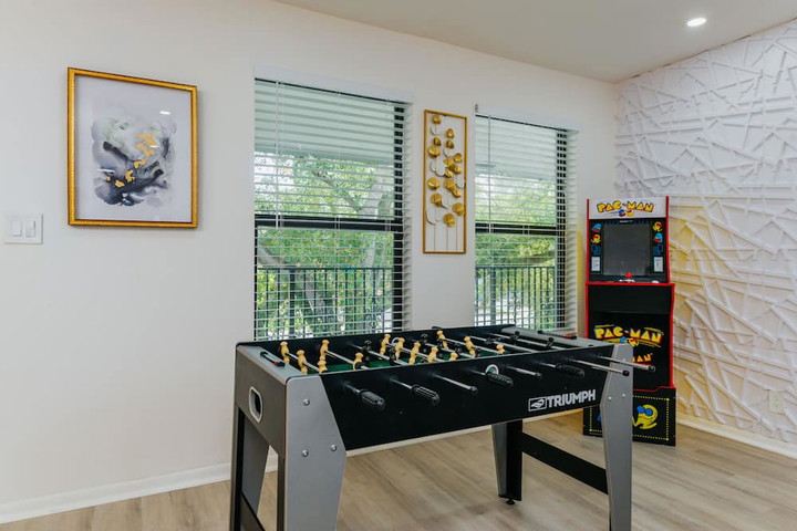 Modern Apt - Close To Beach, A Neighborhood Dock & Downtown And Has Free Parking - North Lauderdale, FL