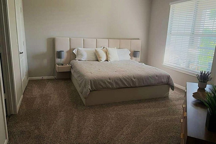 Sunny 2br Magnolia Escape Pool, Gym & Location - The Woodlands, TX
