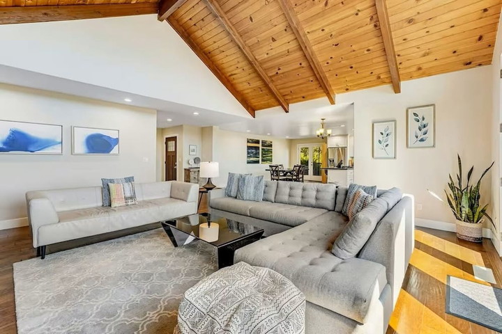 Meadowview On Darby, By Vinifera Homes - Sebastopol, CA