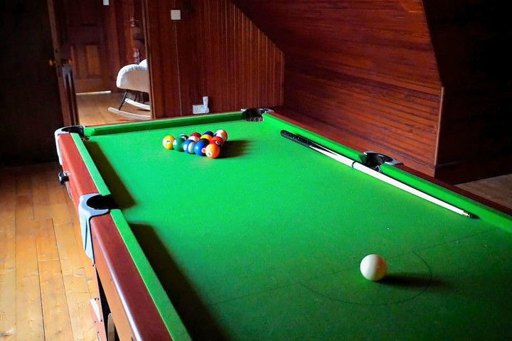Escape To Ardchoile | Sleeps 10 With Hot Tub, Log Fire & Games Room - Kingussie
