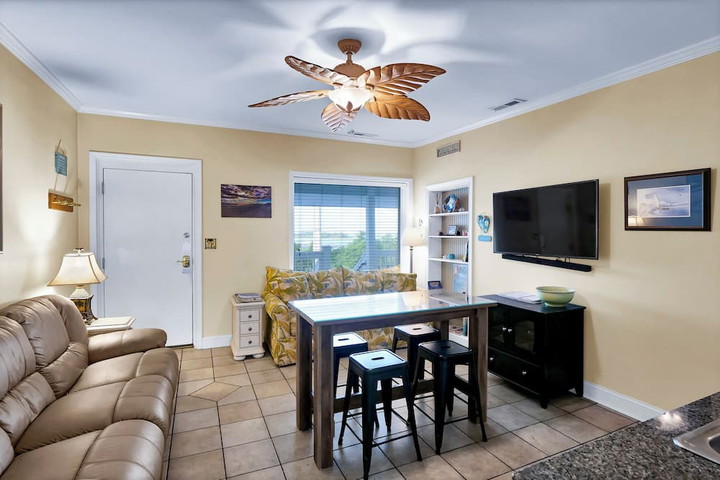 Pool, Marinas & Waterfront Dining Nearby @ The Waterway 403 - Wrightsville Beach, NC