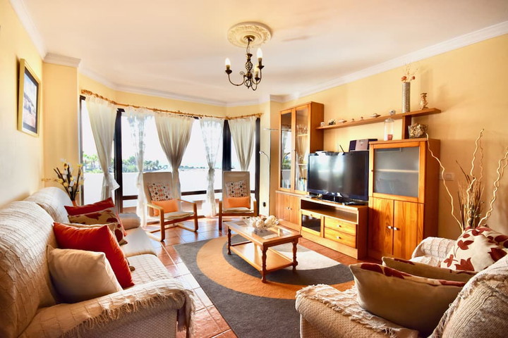 Villa Privée Avec Piscine Chauffée Et Vue Sur Mer Wifi Et Tv Satellite Anglaise - Playa Blanca, Espagne
