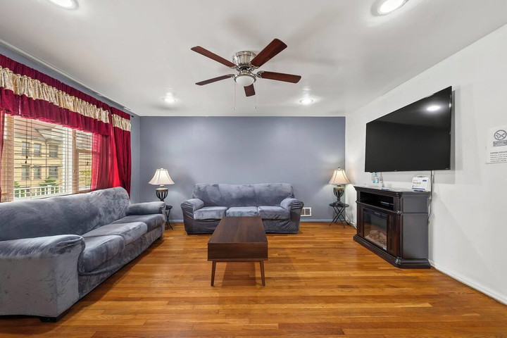 Spacious 3bdr, Outdoor Porch, 8min To Train Station, 2 Free Parking, Nyc, Ewr - Staten Island, NY