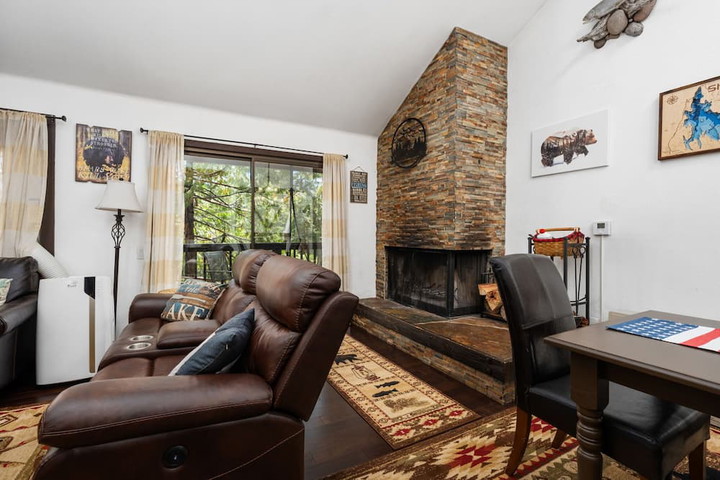 Kamp Kokanee-updated Condo Near Spa, Sauna - Shaver Lake, CA