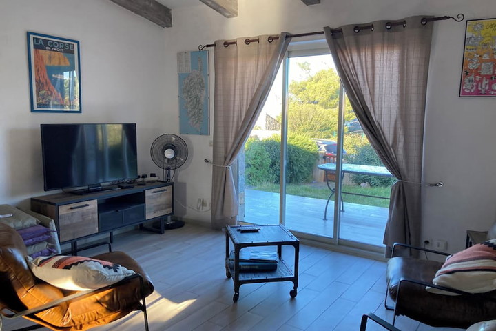Secteur Lumio:site Exceptionnel; Villa Bord De Mer - Calvi