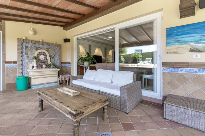 Exclusieve Villa Met Privézwembad In Rincón De La Victoria, Costa Del Sol - Rincón de la Victoria
