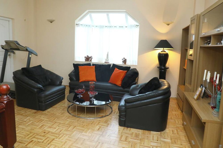 Spacious 5-bedroom Villa With Ac In Marvelous Dehiwala-mount Lavinia - Colombo