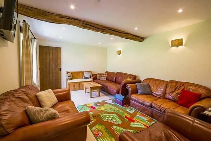 Dale House Farm Cottage, Family Friendly In Chapel-le-dale - Settle