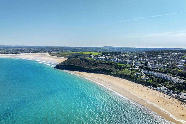 Stunning Beach Front With Sea Views Luxury Apartment In Carbis Bay Near St Ives - St Ives