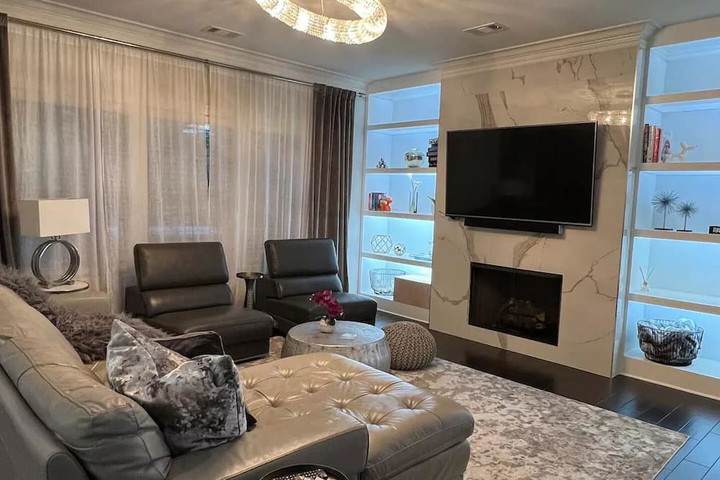 Lux House! Hot Tub! 4 Min To Campus. Golf Lot - Auburn, AL