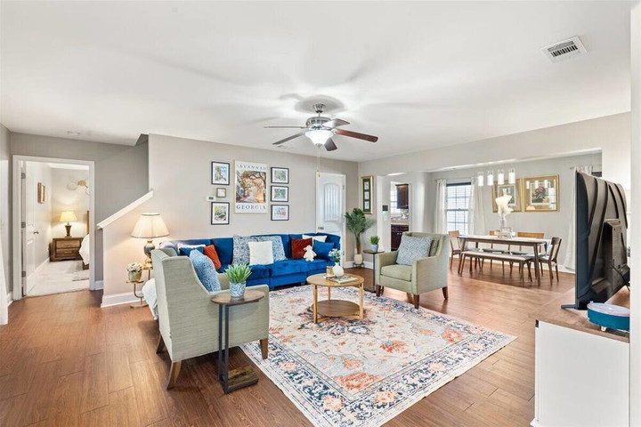 The Savannah Retreat-4br/2.5 Ba Home In Charming Savannah - Richmond Hill, GA