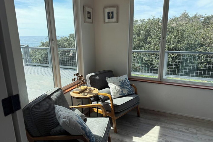 New Listing! Oceanfront Coastal Home-spectacular Views With Hot Tub & Large Deck - Gualala, CA