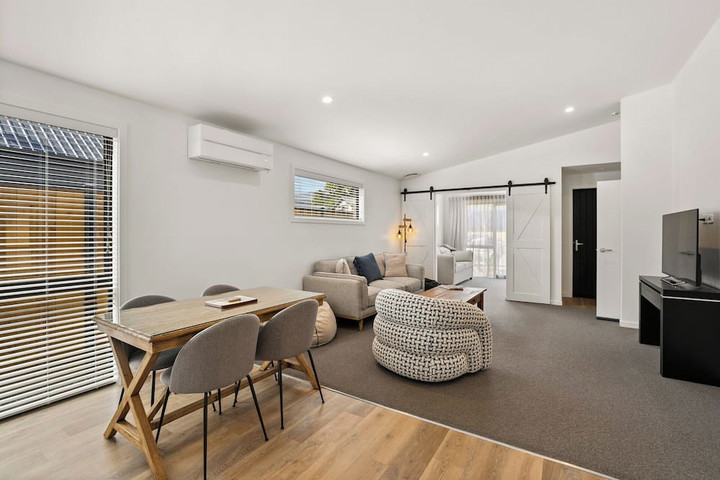 Cromwell Haven - Cromwell Holiday Home - Cromwell