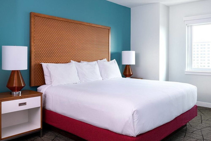 Worldmark Anaheim - 2 Bedroom Queen - Irvine, CA