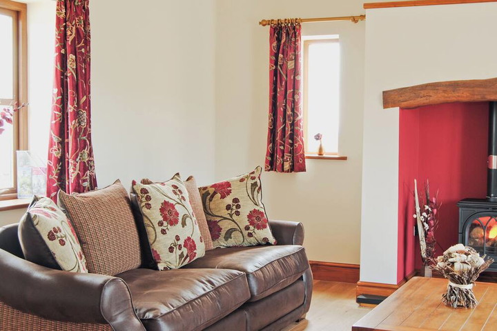 2 Bedroom Accommodation In Llanfair, Near Harlech - Gwynedd