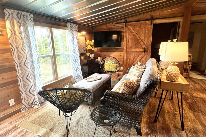 The Charming Cottage At Cypress Pond Pcb - Panama City Beach, FL