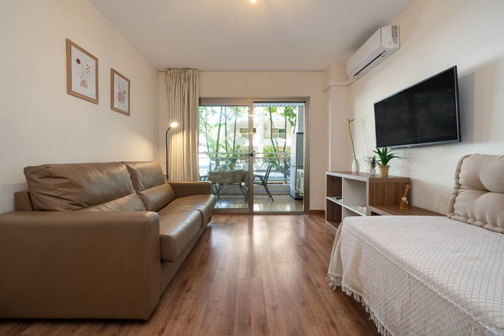 Ferienwohnung 'Apartamentos Salou - 112' Mit Gemeinschaftspool, Wlan Und Klimaanlage - Salou