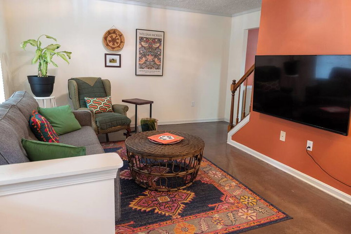 Cozy 3-bedroom House With Character In Waldorf - Accokeek, MD