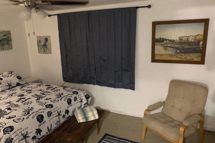 Beach Side Studio #2 (Apartment) - Pets Allowed By Redawning - Norfolk, VA