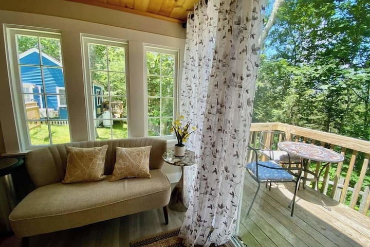 Spacious 1 Bedroom Cottage Close To Everything 2 - Maine