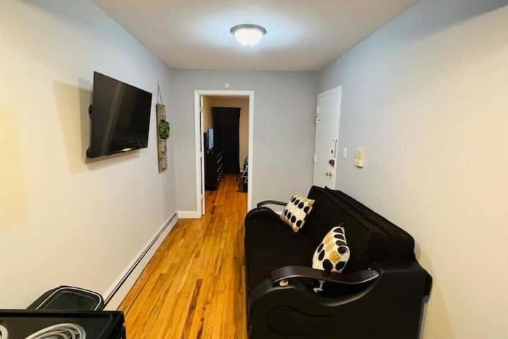 Cozy 2 Bed Heart Of Hoboken, Nyc 10 Minutes Away - Hoboken, NJ