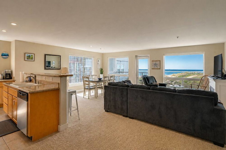 Ocean & Jetty Views | Pool & Hot Tub | #920 - Westport, WA