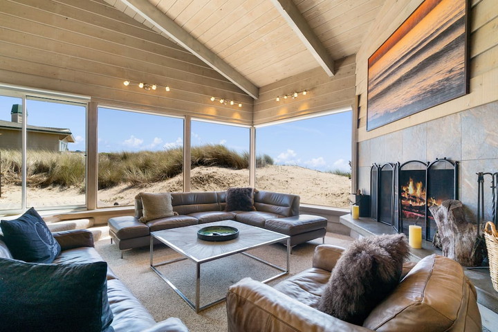 Pajaro Dunes Beachfront - Hot Tub + Direct Beach Access - Monterey Bay, CA