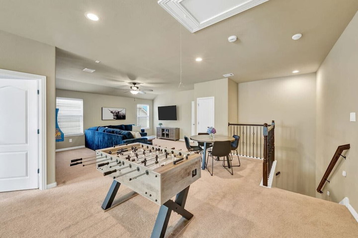 Family Getaway | 4br Sleeps 10 - Near Frisco Fun - Little Elm, TX