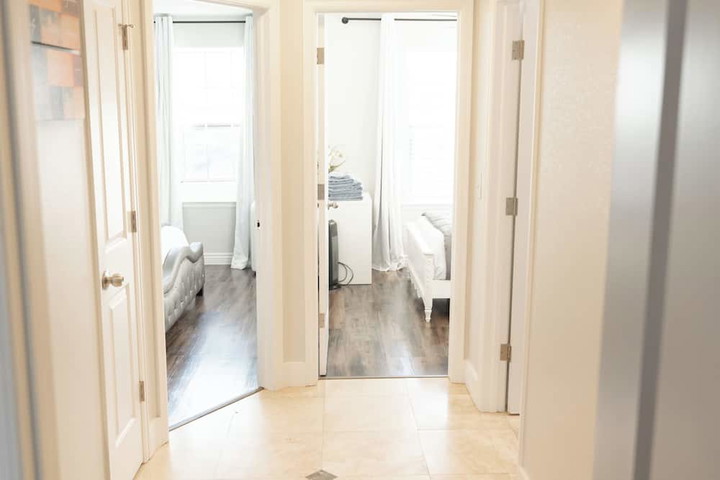 Newly Remodeled Fantastic Home! - Parker, CO