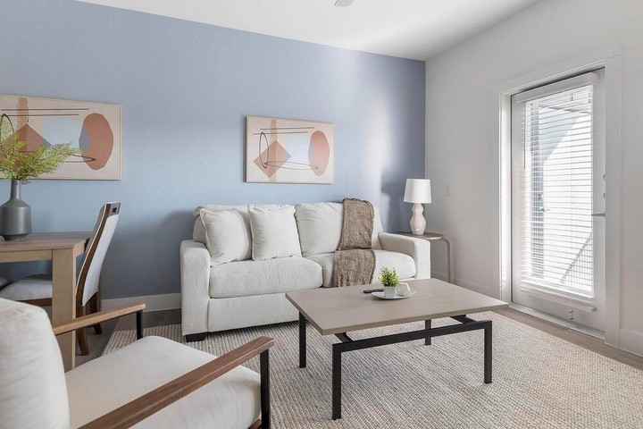 Landing | Beautiful 1bd, Pool, Gym - Leander, TX