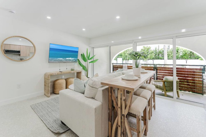 Casa Palma - Boca Pool & Beach Retreat - Boca Raton, FL