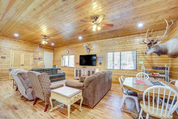 Game Nights In Pine's Winter Woods: Cozy Cabin - Strawberry, AZ