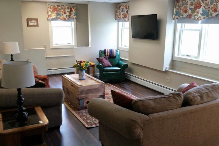 Country Cottage Near Kingdom Trails + Burke Mountain, Farm Setting - Vermont
