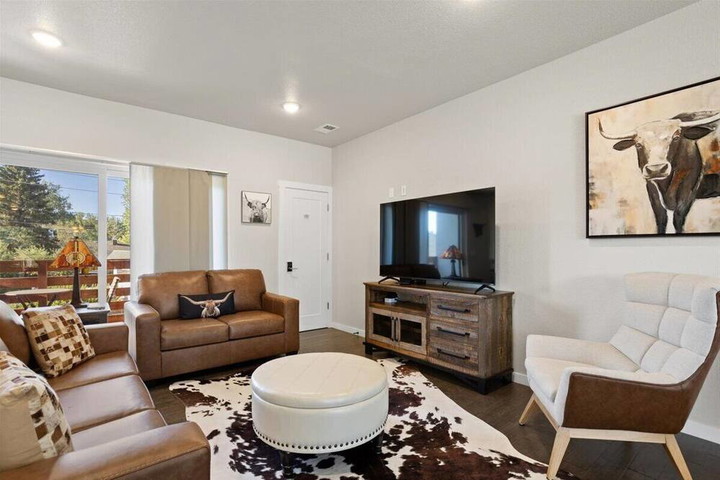 Charming Downtown Townhome In Cheyenne With Wifi & Central Ac! - Cheyenne, WY