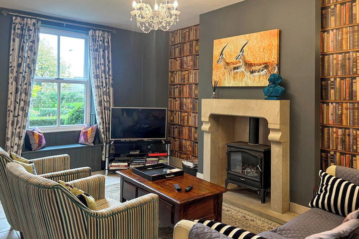 3 Bedroom Accommodation In Giggleswick - Settle