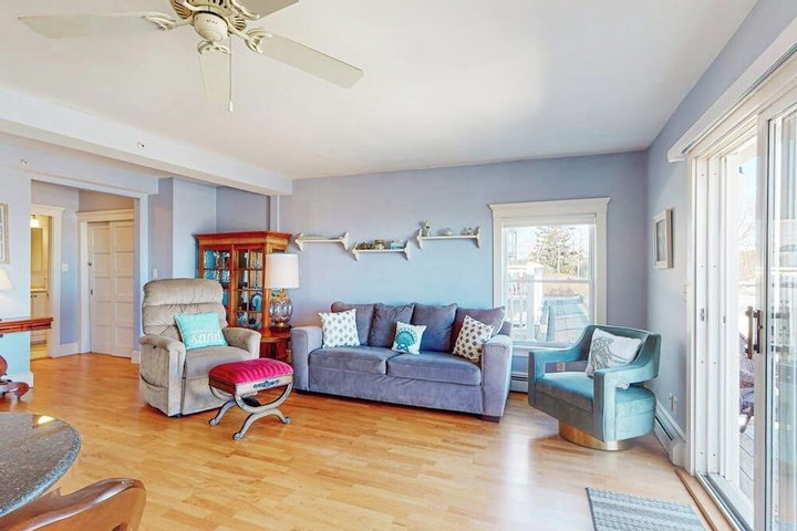Second-floor Condo With Gorgeous Ocean View - Walk To Town, Beach & Lighthouse - Wells, ME