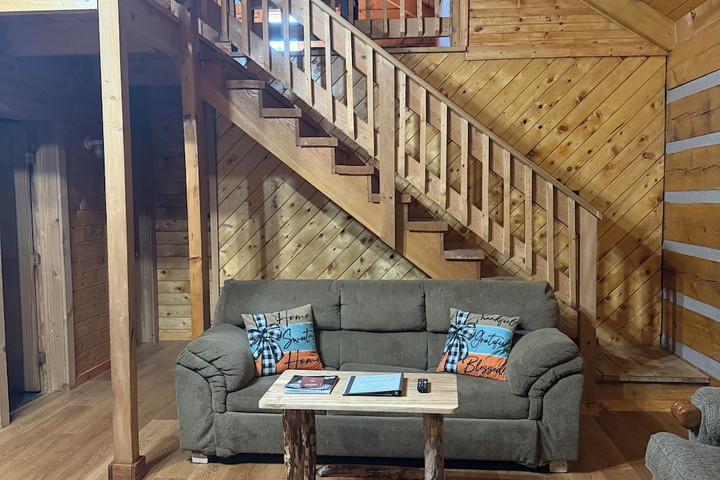 Gorgeous 3-bedroom Cabin With Ac/heat In Seneca Rocks Hot Tub, Wi-fi Pet Allowed - West Virginia