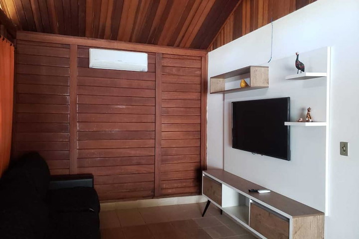 Heated Pool **Free** + Air Conditioning + 300mb Vivo Fiber Internet, Riviera Beach - Bertioga