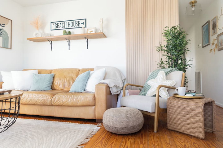 Cozy Beach House With Newly Renovated Kitchen-just A 1 Minute Walk To The Beach - Rodanthe, NC